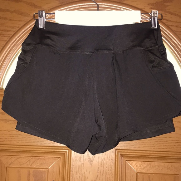Leg3Nd | Shorts | Nwt Leg3nd Black High Rise Flexible Two In One ...